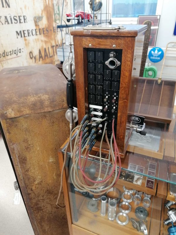 Vanha puhelinkeskus / Old call center
